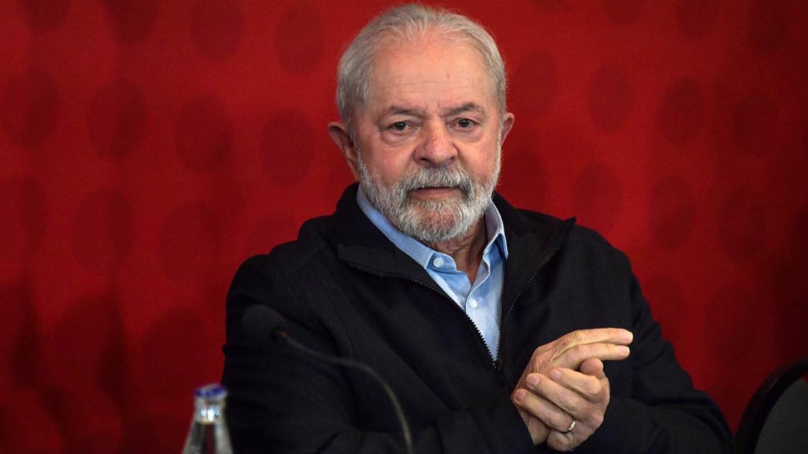 Lula da Silva presentó su plan para "recuperar Brasil" tras la ...