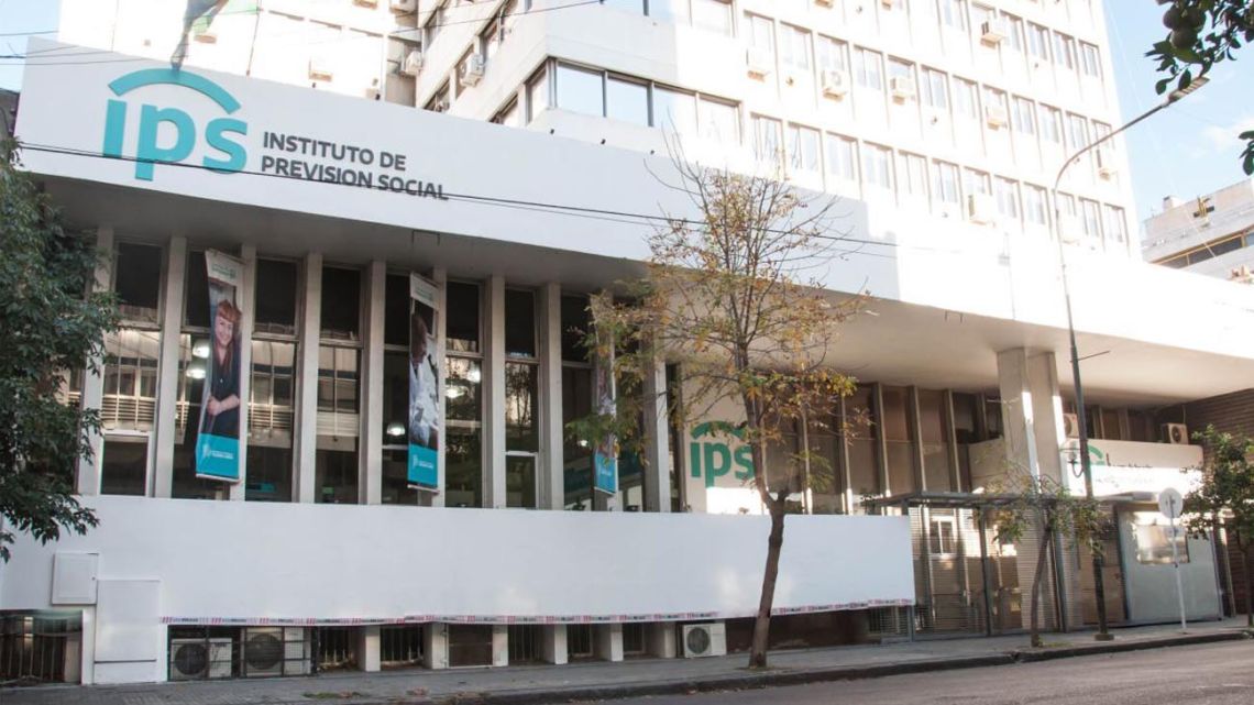 El IPS sigue en rojo: ¿El nuevo gobierno nacional asistirá a la ...