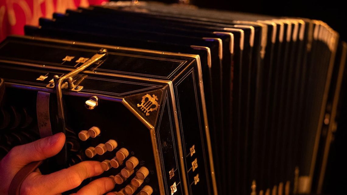 Bandólica: dos argentinos diseñaron un dispositivo para aprender a ...