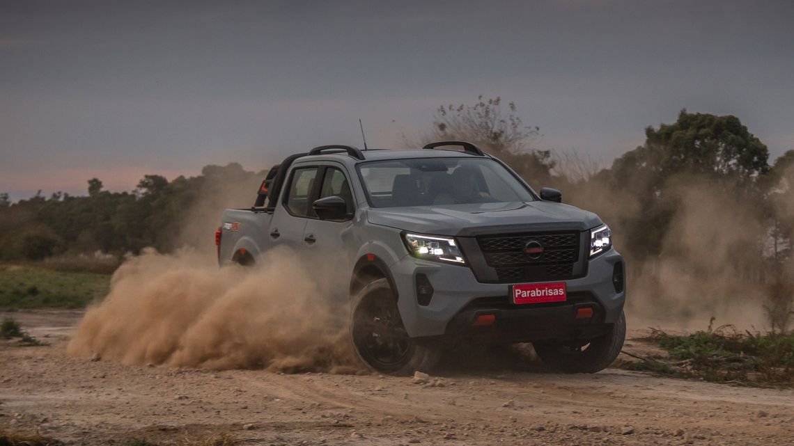 ¿Qué comodidades trae la Nissan Frontier? | Parabrisas