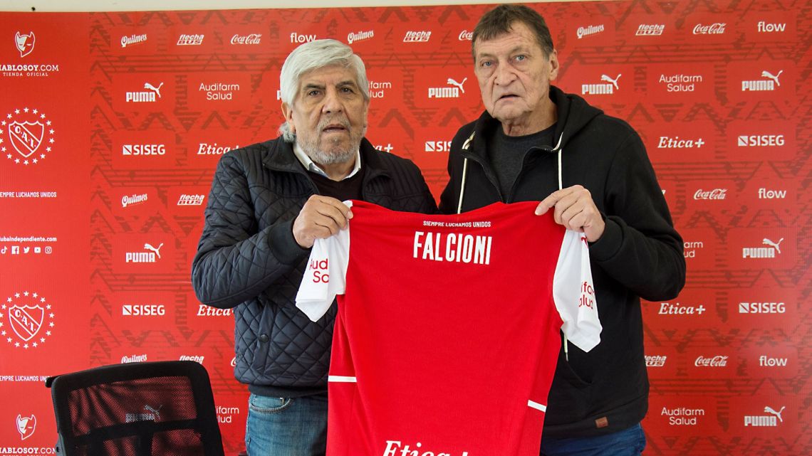 Independiente oficializó a Julio César Falcioni como su nuevo DT | 442