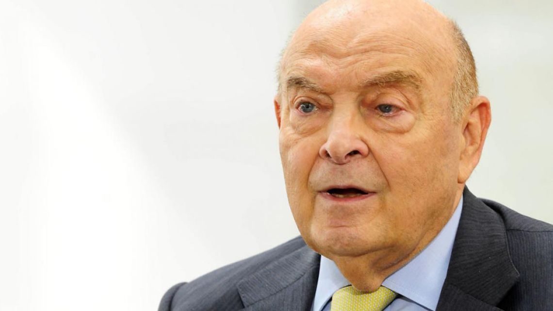 Cavallo warned of hyperinflation "if it tries to imitate what was done ...