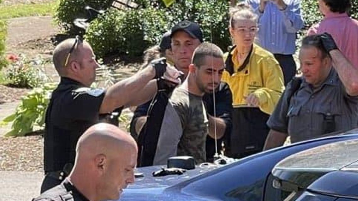 Hadi Matar, un joven de 24 años de Nueva Jersey, fue el autor del ...