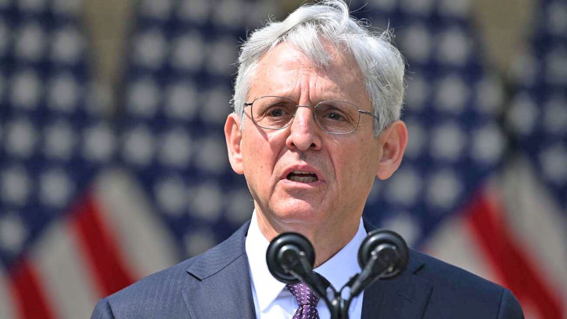 Merrick Garland, el hombre que puede procesar a Donald Trump | Perfil