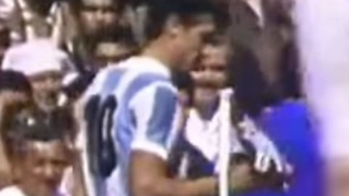 El día que Rattín se enfrentó a la Reina Isabell II en el Mundial 1966 ...