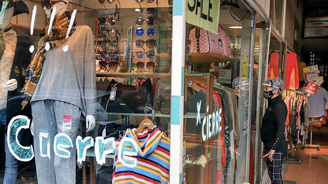 La indumentaria pasó de ser una necesidad a convertirse en un lujo | Perfil