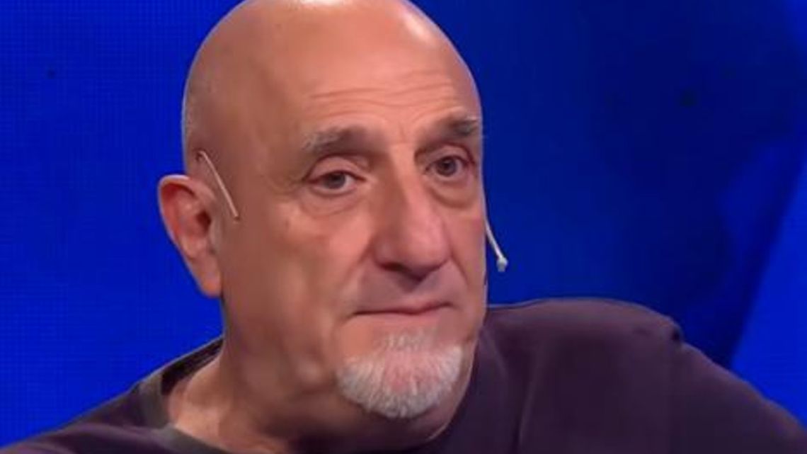 Juan Acosta publicó un repudiable tuit sobre una alumna del colegio ...