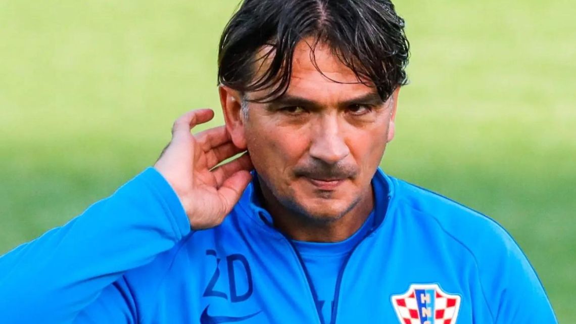 El DT de Croacia hizo una peregrinación de 120 km a pie para pedir por ...