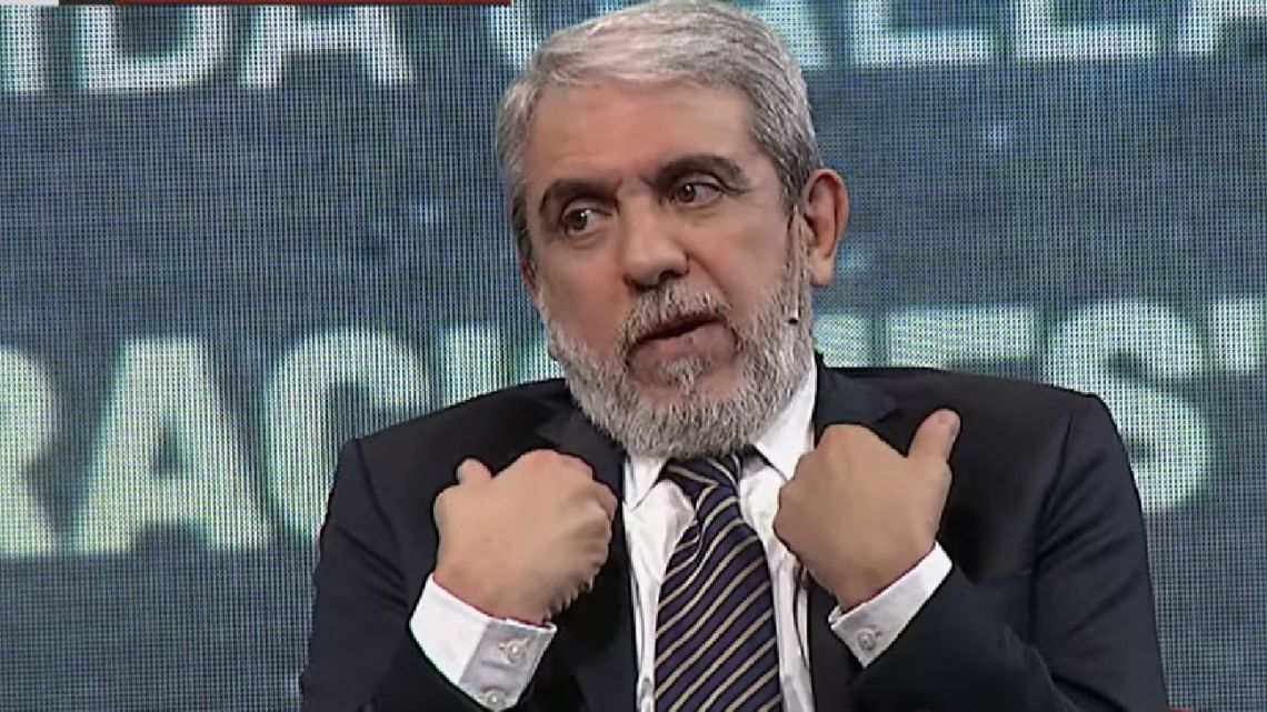 Aníbal Fernández a CFK: "En las fuerzas de seguridad las decisiones las ...