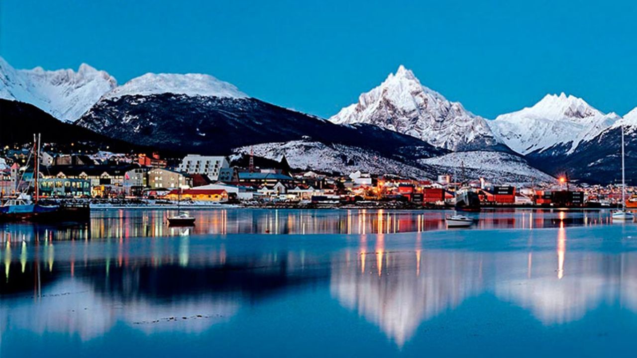 Ushuaia Tira La Casa Por La Ventana Para Celebrar Sus 138 Años De Vida