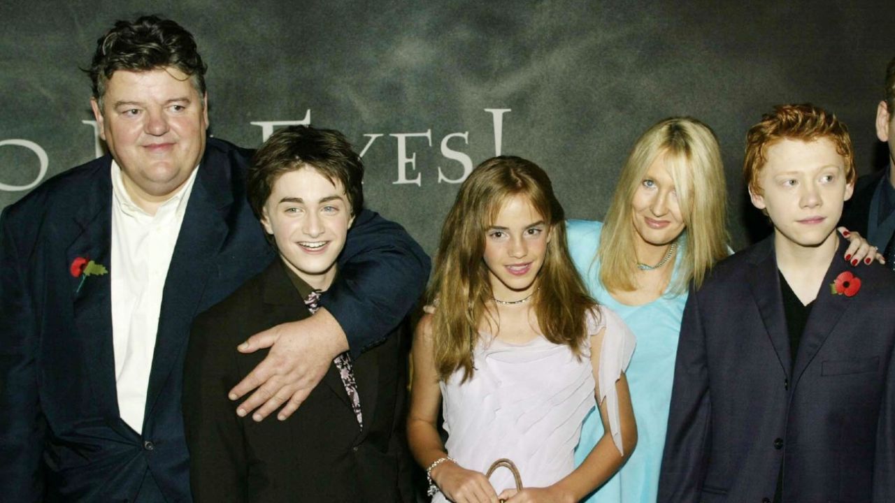 Emma Watson Y Daniel Radcliffe Tomados De La Mano