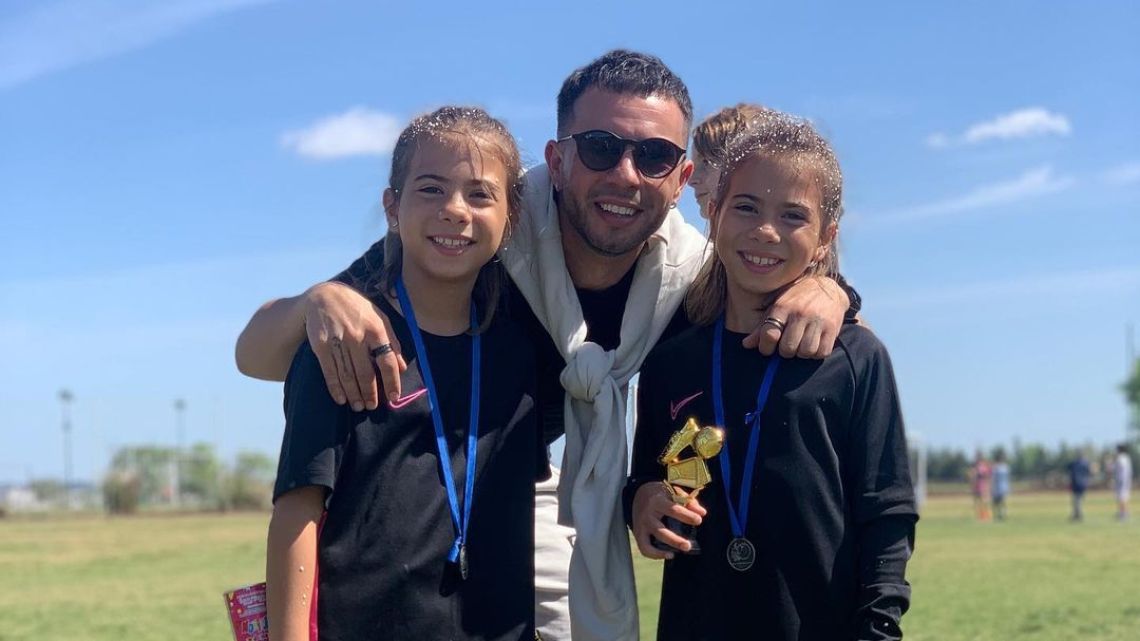 Matías Defederico le dedicó un mensaje a sus hijas en el día de su ...