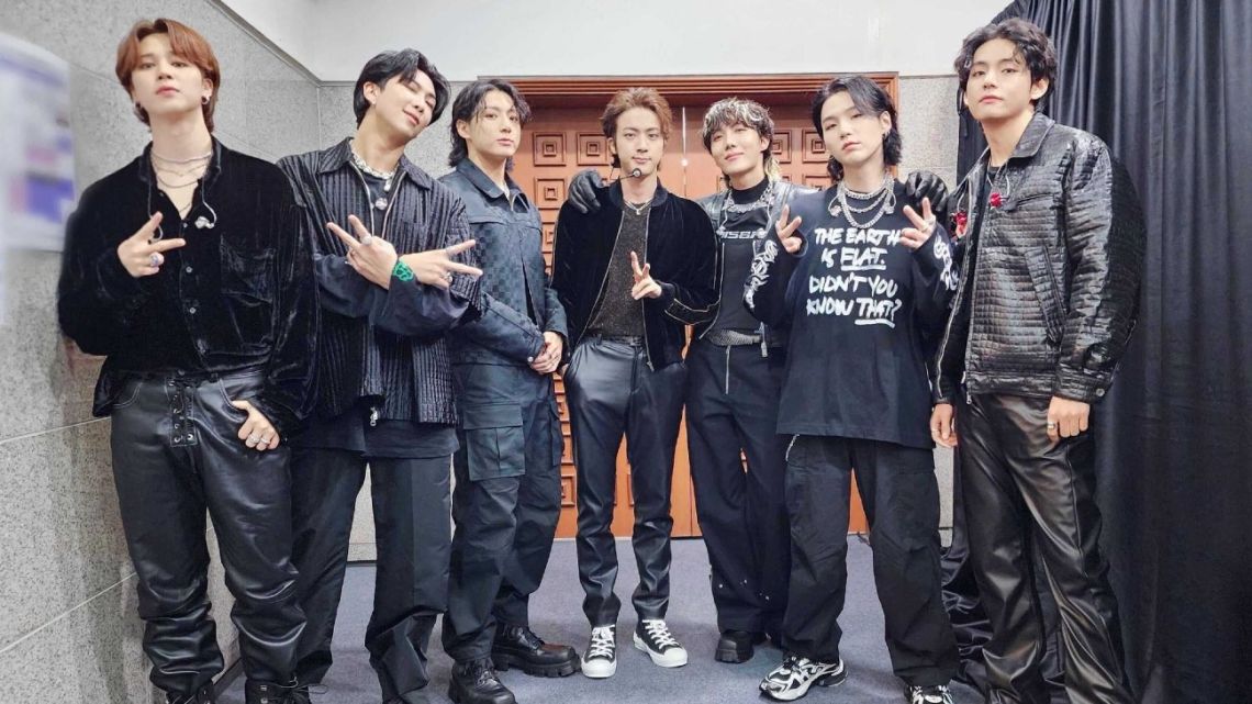 BTS presentará su nueva canción "Take Two" para celebrar sus 10 años de ...