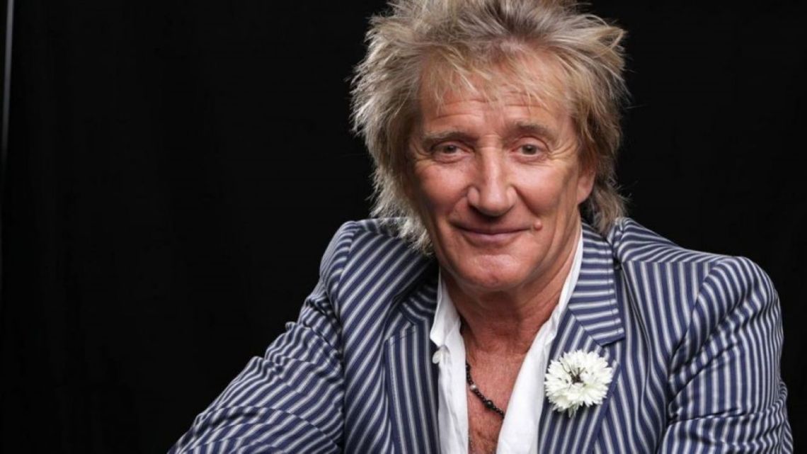 Rod Stewart refugia a una familia ucraniana que huyó de la guerra | Caras