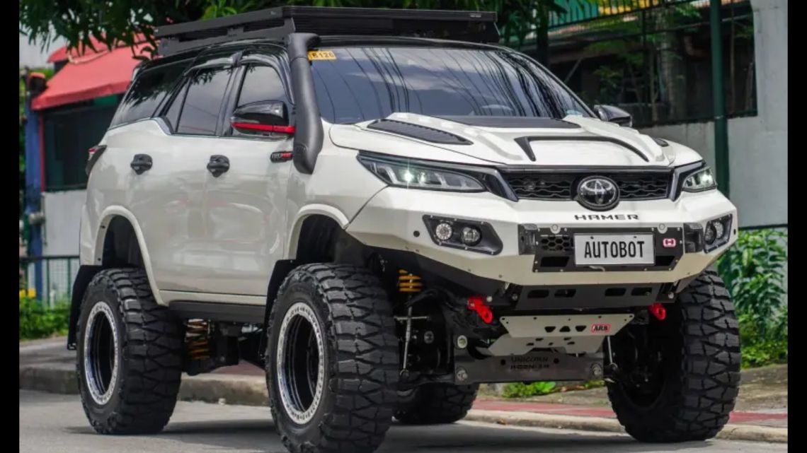 Mirá este increíble Toyota SW4 preparado para el off-road | Parabrisas
