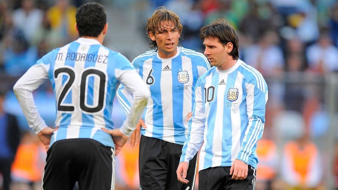 Astore, presidente de Newell's, ilusiona a los hinchas: "Heinze es ...