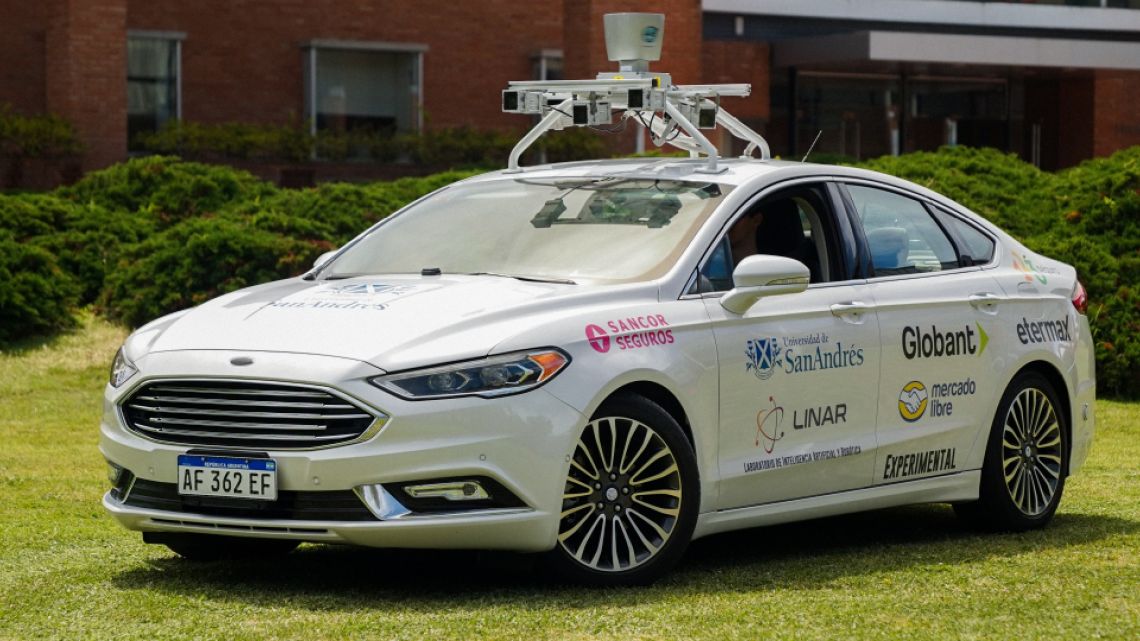 Se presenta el primer vehículo autónomo de tamaño completo de ...