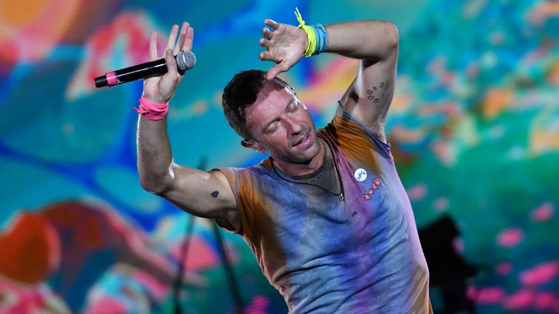 Coldplay eligió la foto de un artista argentino para la portada de su ...