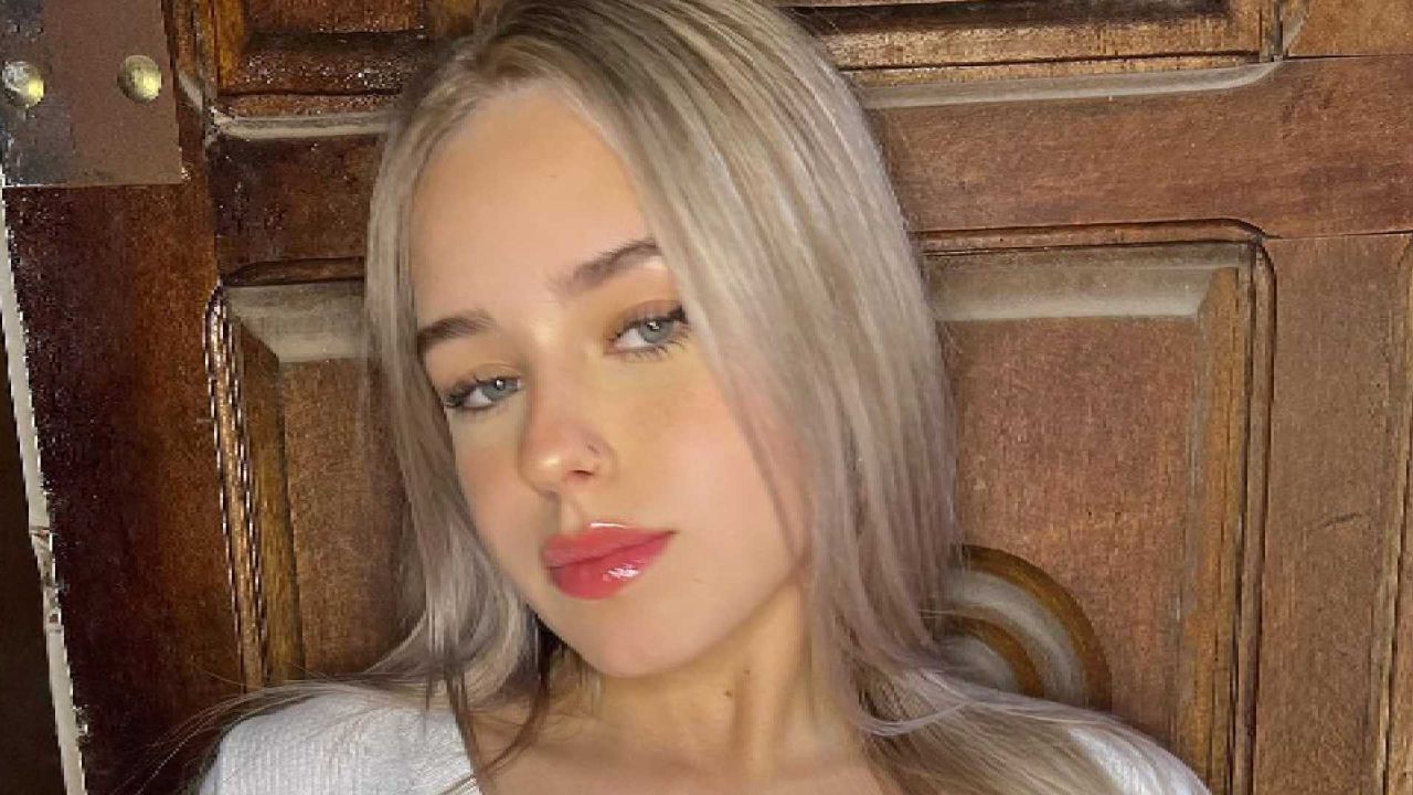 Alexis Casa's Instagram, Twitter & Facebook on IDCrawl