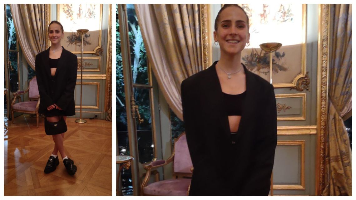 Ambar de Benedectis en el homenaje a Mirtha Legrand: total black y detalles chic | Caras