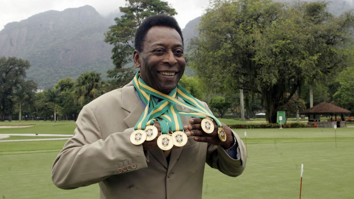 Todos los récords de Pelé como Rey del Fútbol | Perfil