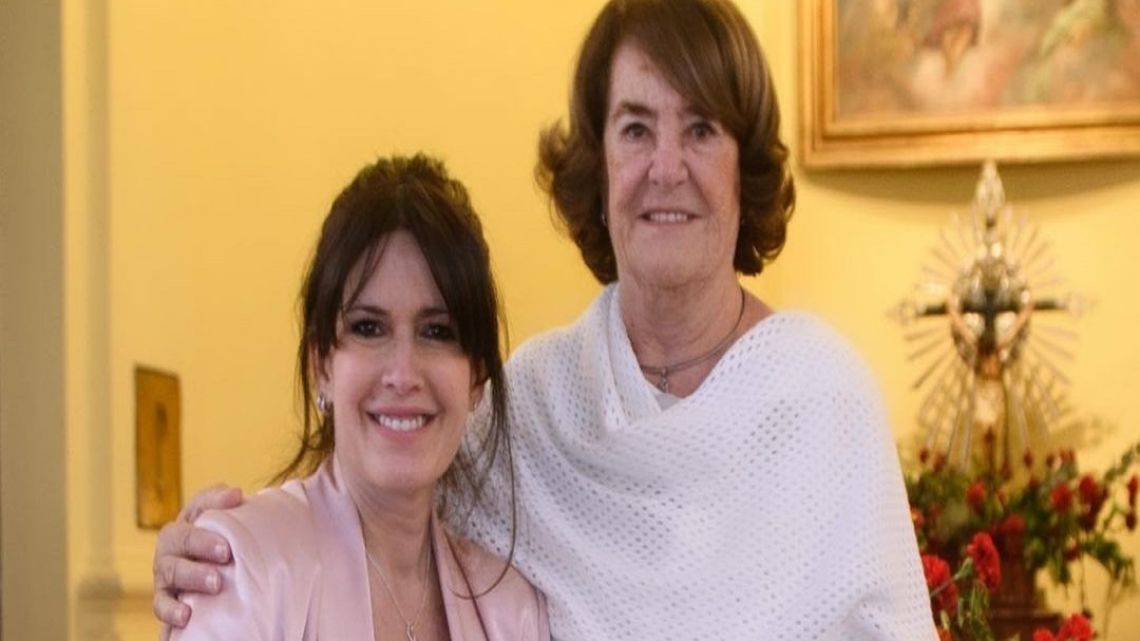 Isabel Macedo agasajó a su madre por su cumpleaños: "Te amamos" | Caras