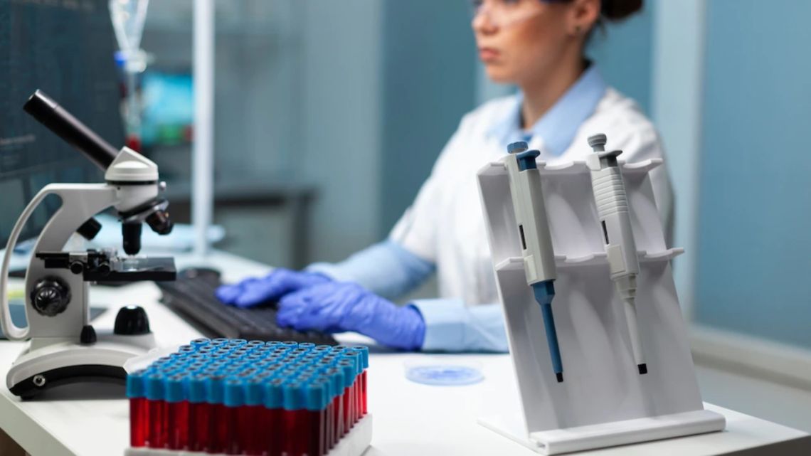 Los bioquímicos comienzan a cobrar copagos de $3000 a los afiliados de ...