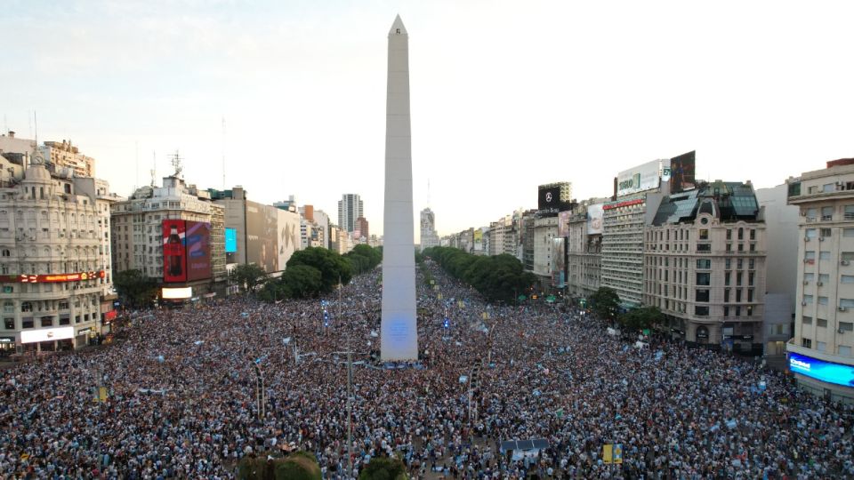 Songs and wild celebrations as Argentina erupts in World Cup final joy ...