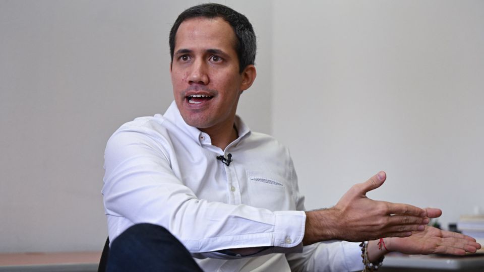 Maduro '100% defeatable' says Venezuela opposition leader Guaidó ...