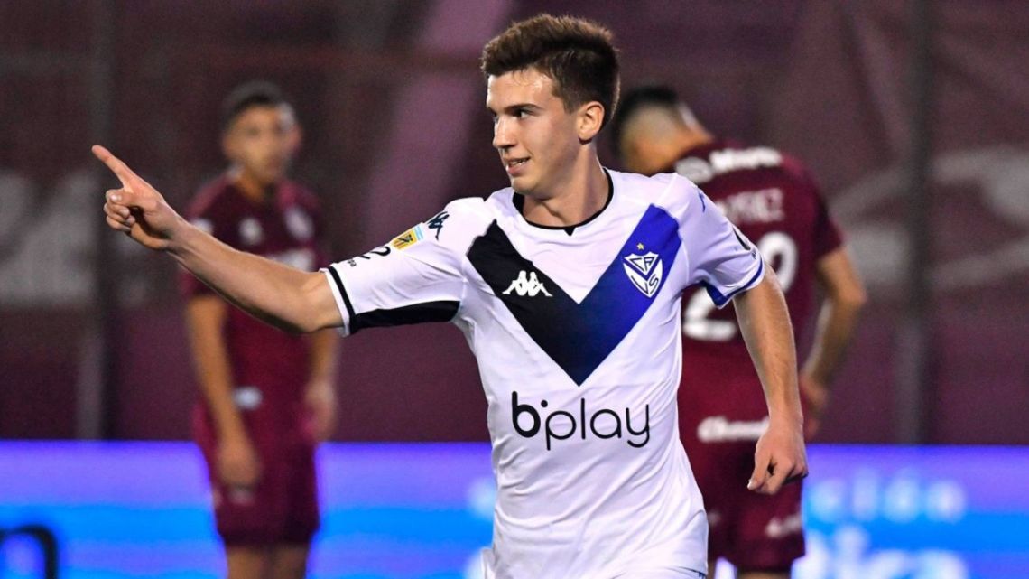 Máximo Perrone firmó con el Manchester City | Perfil