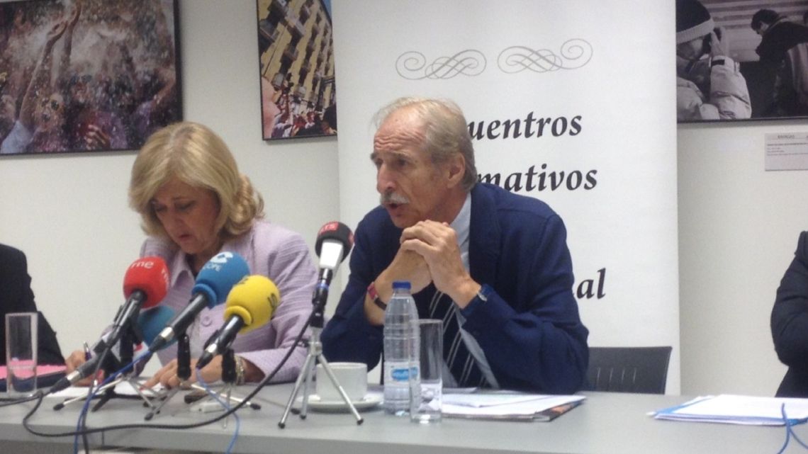 Homenajearán a Carmelo Angulo, uno de los fundadores de la Mesa del ...