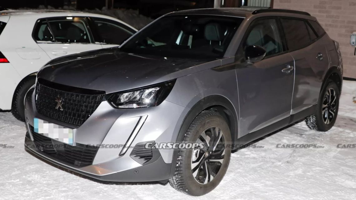 El nuevo Peugeot 2008 aparece sin ocultar casi nada | Parabrisas