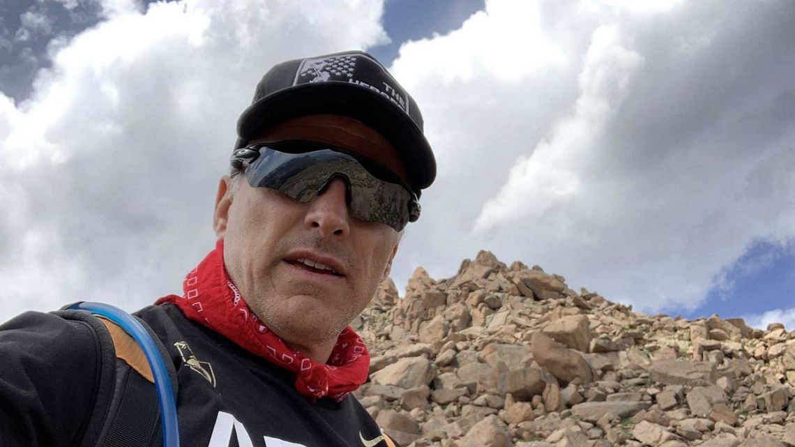 Quién era John Michael Magness, el alpinista estadounidense que murió ...