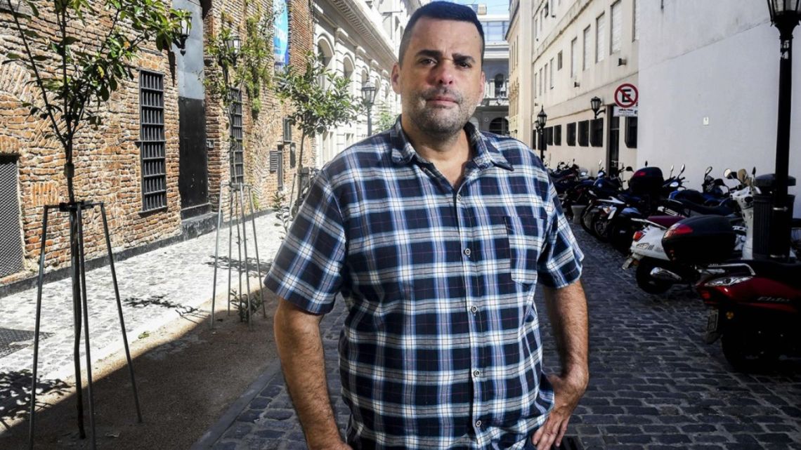 Daniel Ménendez: "La mitad de los argentinos trabajan precarizados ...