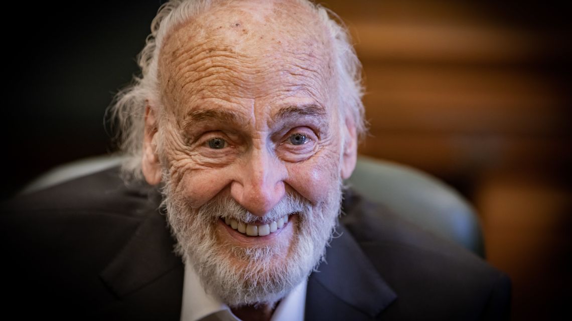 A los 93 años, Héctor Alterio fue nombrado Personalidad Emérita de la ...