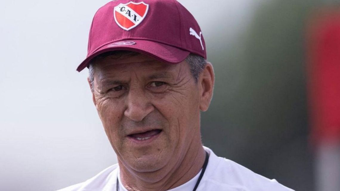 Pedro Monzón destacó su trabajo como DT de Independiente: "Sigo ...