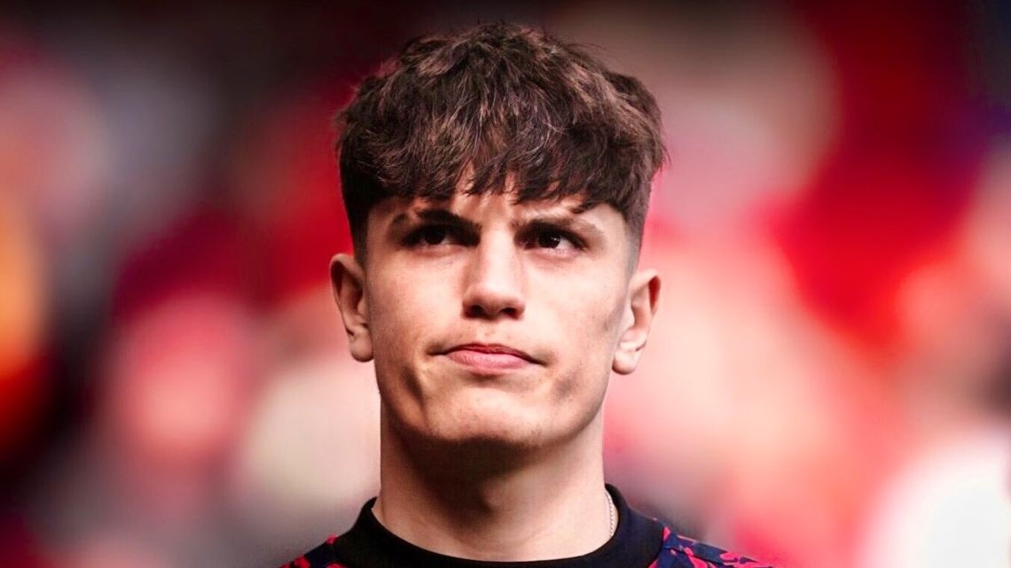 ¿Existen posibilidades para que Alejandro Garnacho juegue el Mundial ...