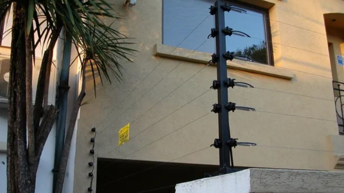Rosario: boom de ventas de cercos eléctricos para proteger las casas ...