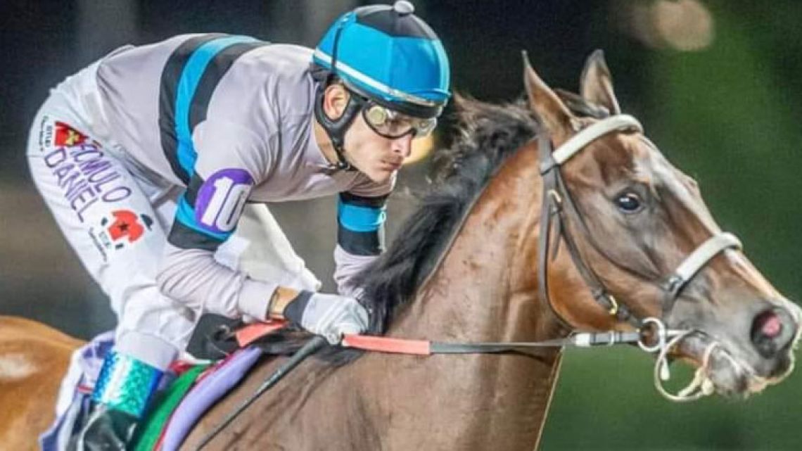 A jockey who had an accident in a race at the Córdoba Hipódromo is seriously ill – Archyde