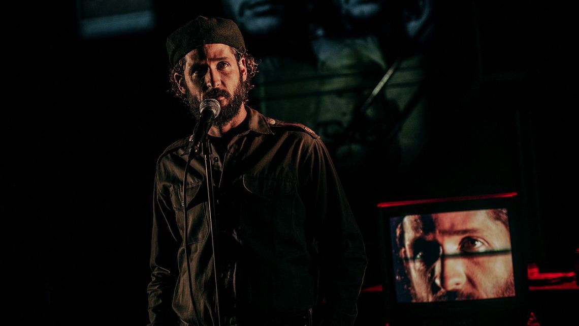 El Che revive sus últimos días en una original propuesta | Perfil