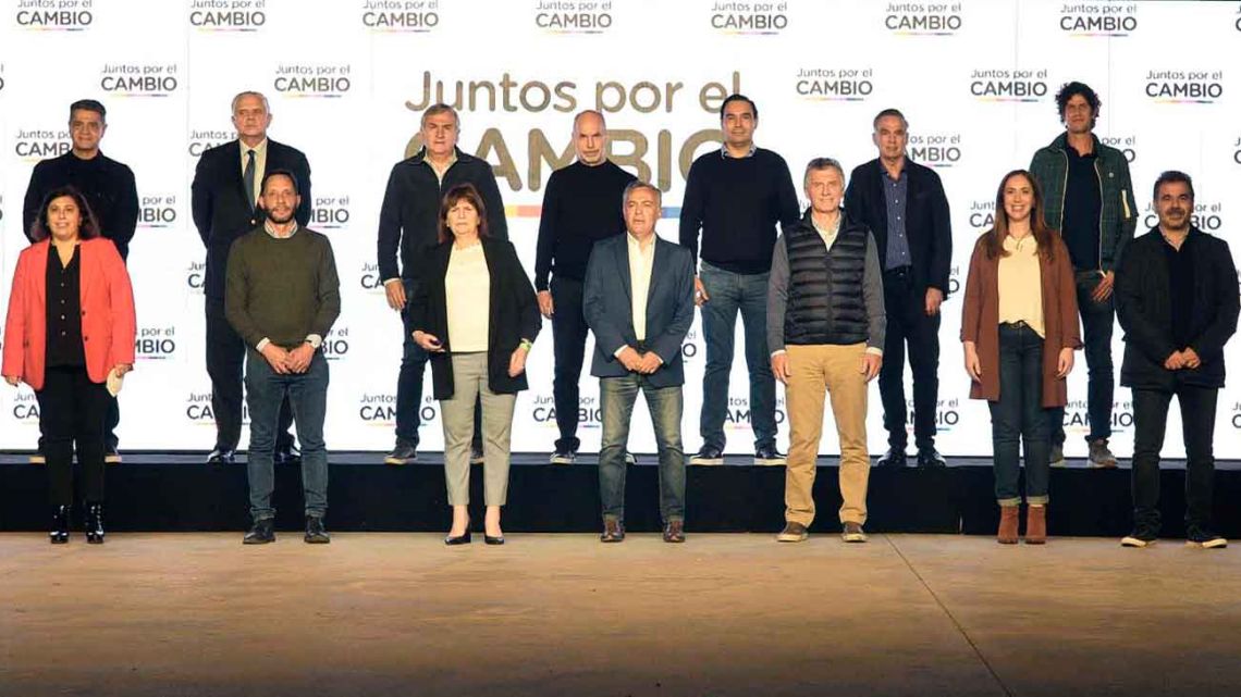 Amontonados y sin cambio | Perfil