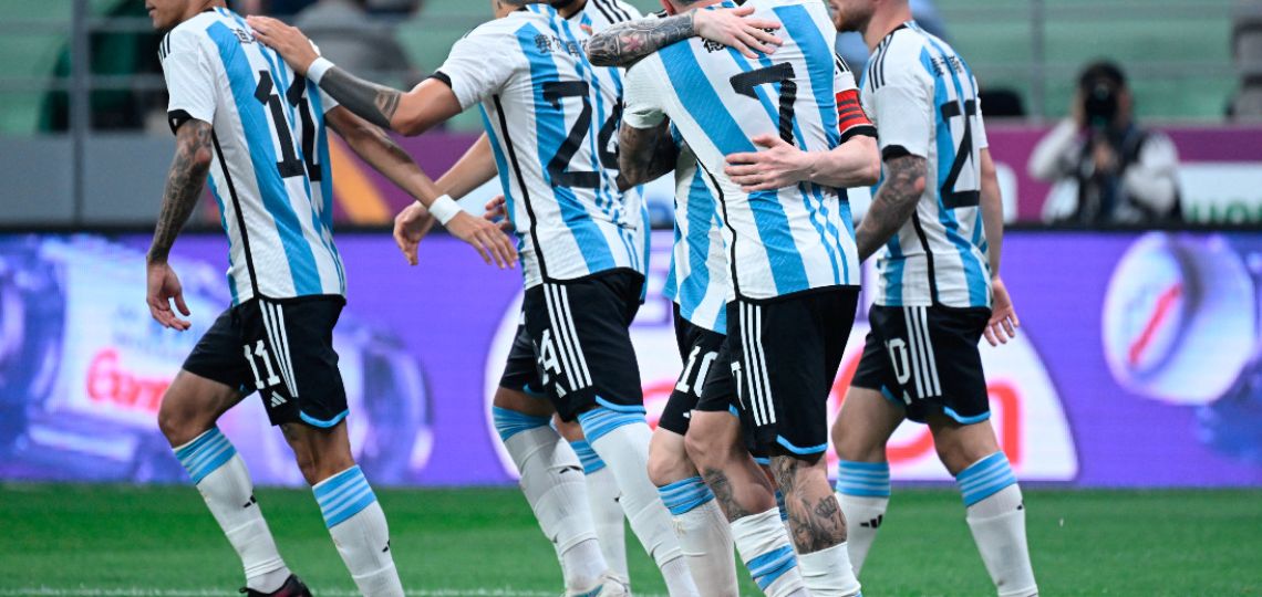 Lionel Messi stars as Argentina down Australia 2-0 in Beijing | Buenos ...