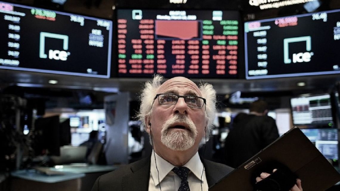 Suba de tasas de la FED: por qué puede acelerar la crisis bancaria y la recesión global | Canal E