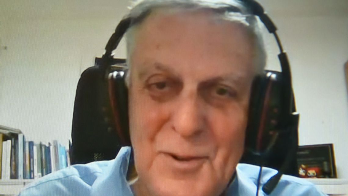 Dan Shechtman según la IA: ChatGPT armó las preguntas y conjeturó ...