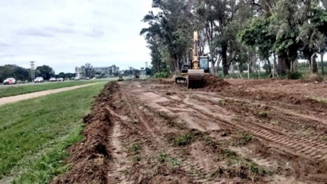 Gracias al programa de caminos rurales, ya se construyeron 300 ...