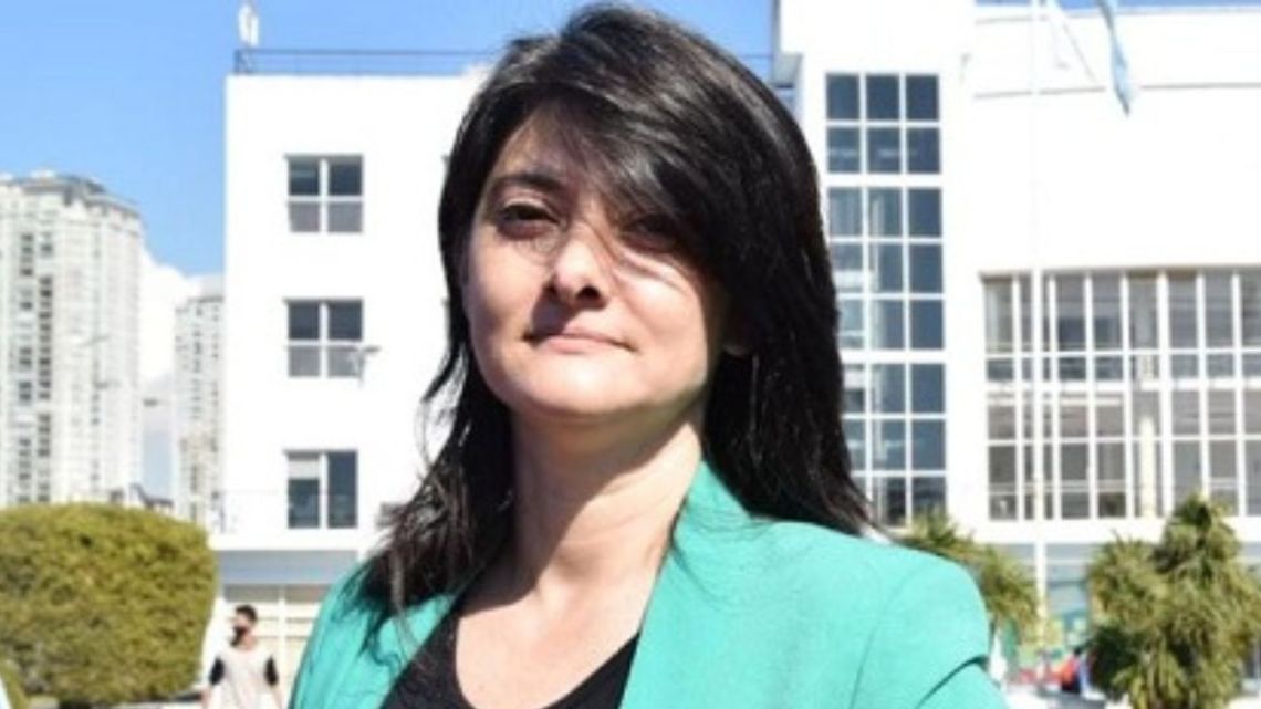 Greta Pena: "La libertad de expresión es un derecho de la democracia ...