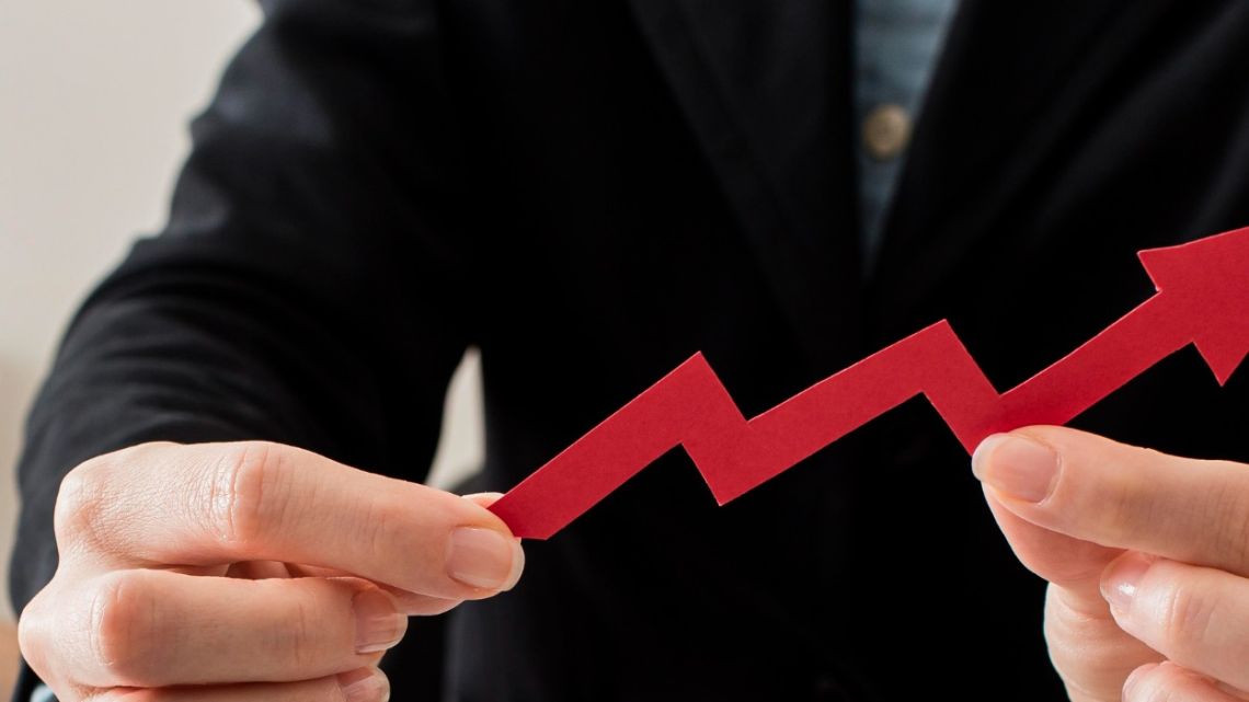 Autoridades de la FED prevén una nueva alza en las tasas | Canal E