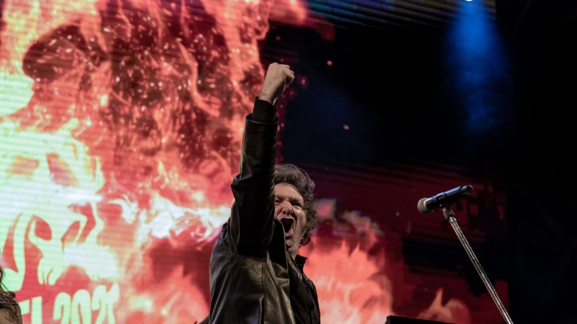 Cómo es la exitosa narrativa de Javier Milei que conectó con la gente y ...