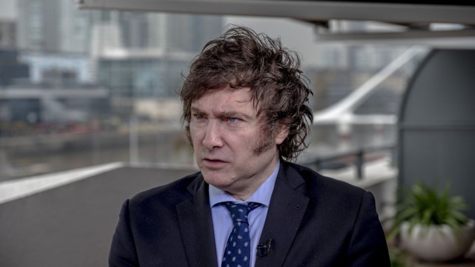 Five giant dogs are the only issue that Javier Milei won’t touch ...