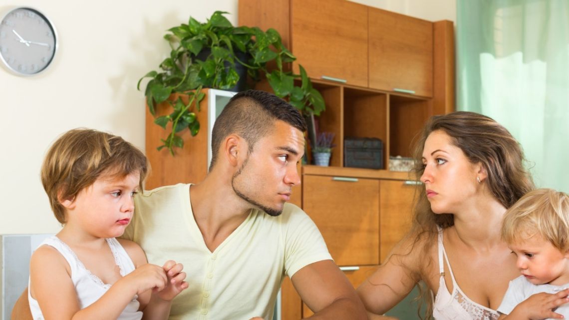 El 60 De Las Familias Argentinas Viven Con Menos De 200 Dólares Canal E
